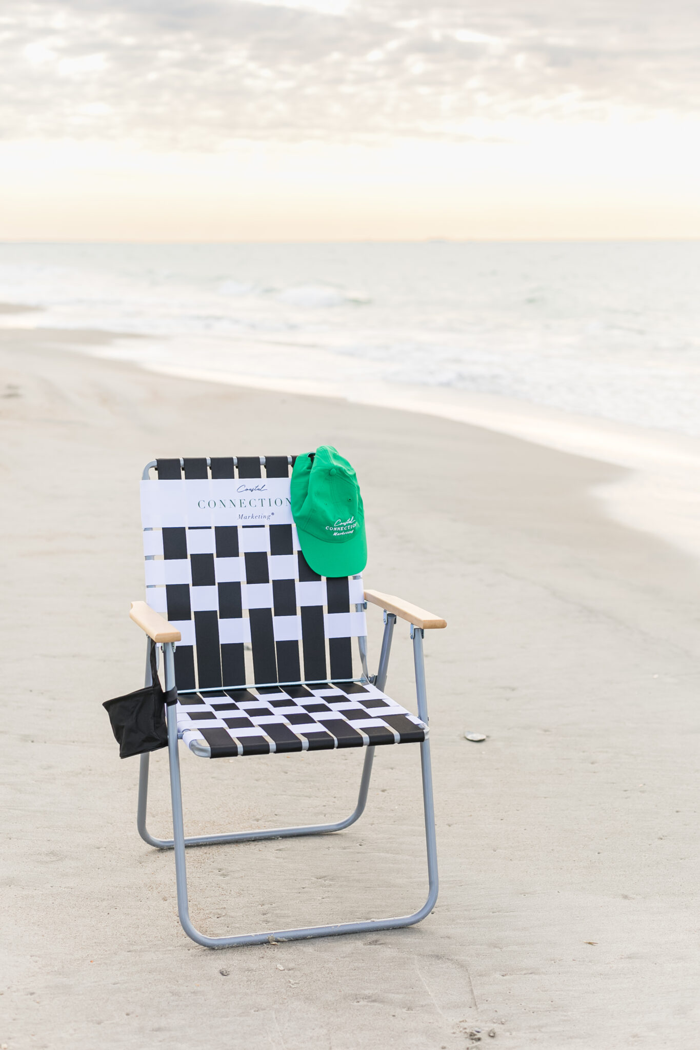 Beach Promotional Items: How to Use Them For Your Brand (2024)